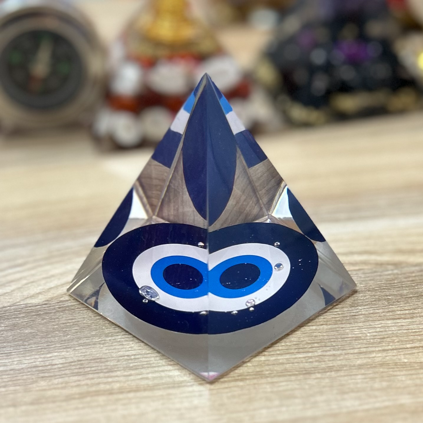 Pyramid Orgone / Evil Eye Pyramid for Positive Influence - 8.5 cms Hei ...